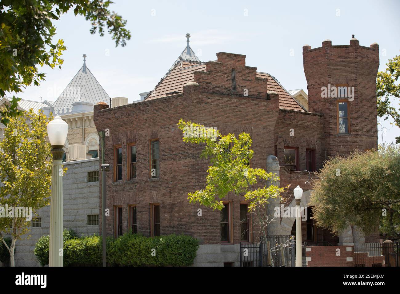 Downtown hanford hi-res stock photography and images - Alamy