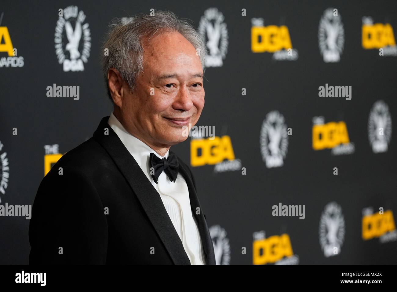 Ang Lee arrives at the 77th Directors Guild of America Awards on ...