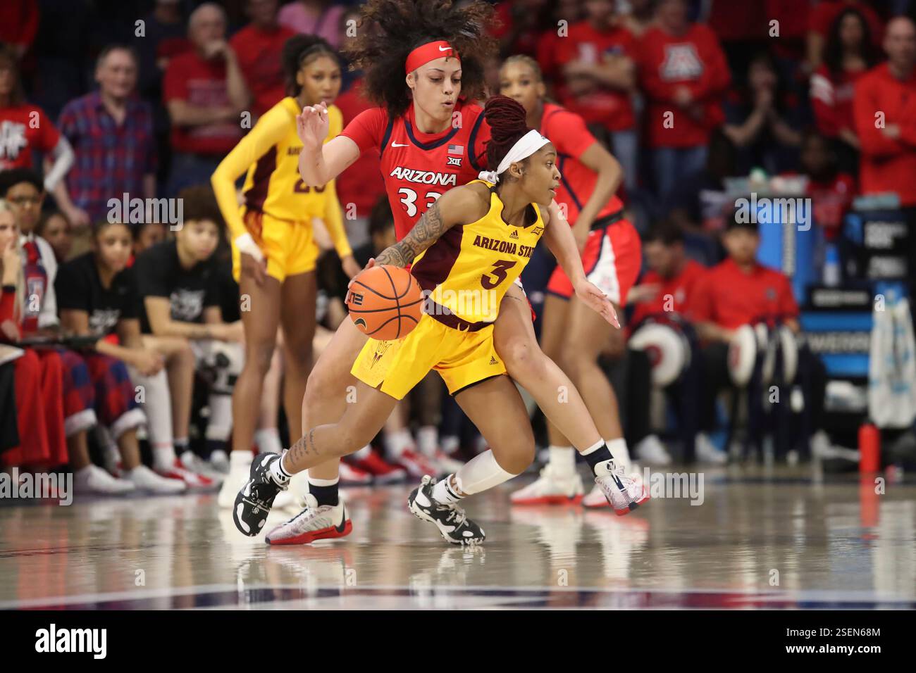 TUCSON, AZ - FEBRUARY 08: Arizona State Sun Devils guard Tyi Skinner #3 ...