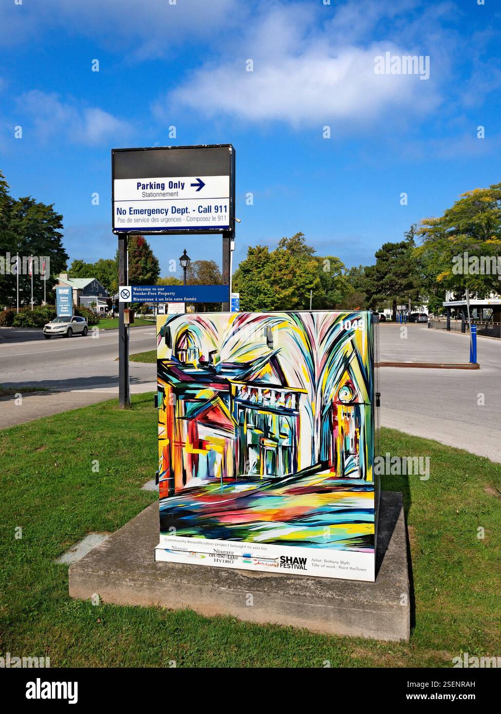 Niagara on the Lake, Canada / Picturesque street scene along Picton ...