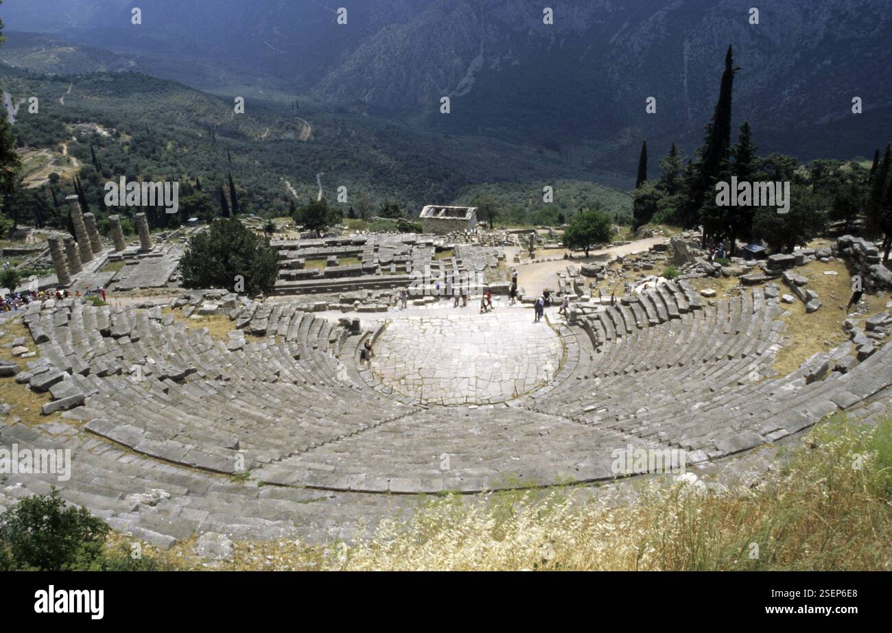 Ancient greek theatre delphi hi-res stock photography and images - Alamy