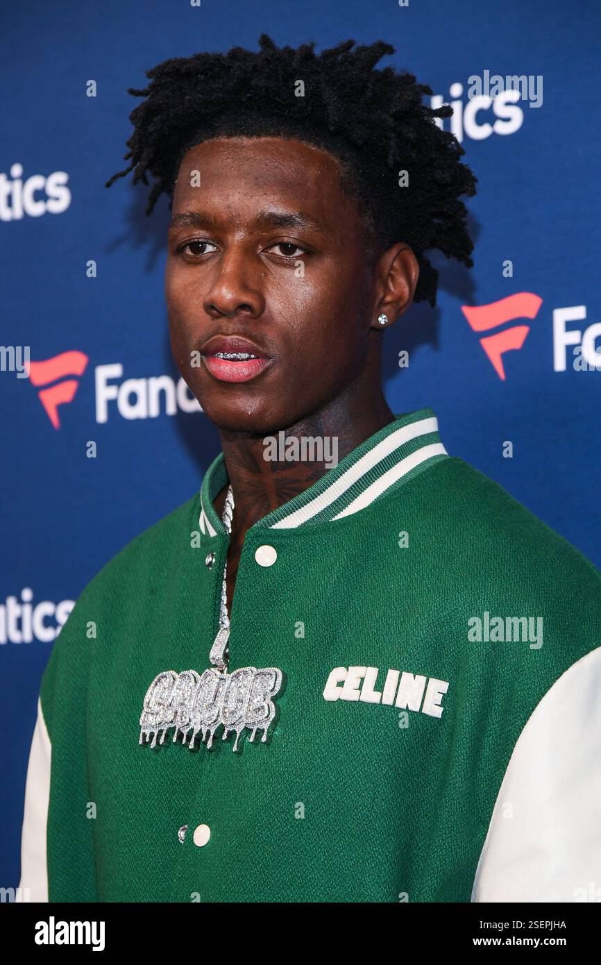 New Orleans, USA. 08th Feb, 2025. Sauce Gardner walking the red carpet ...