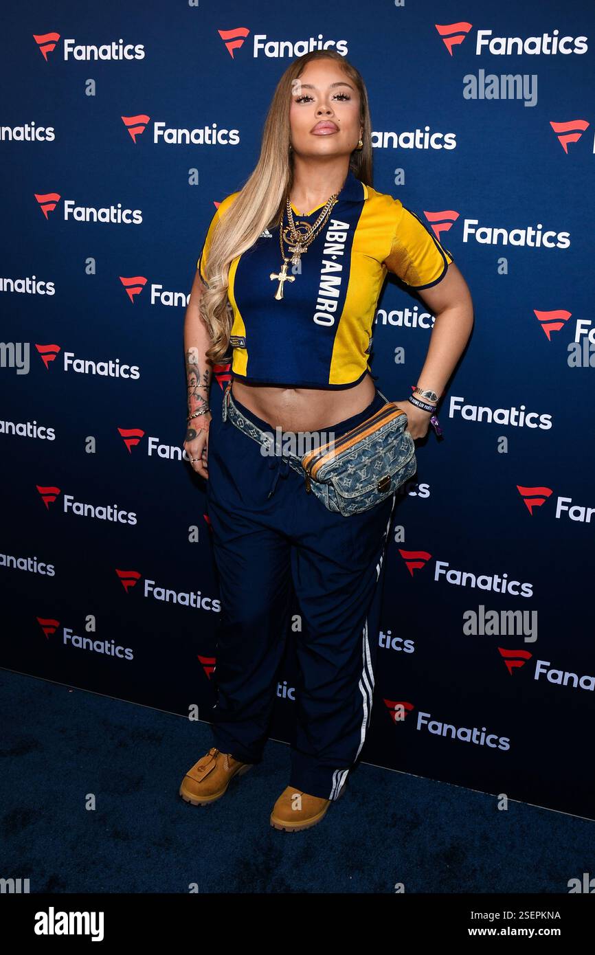 New Orleans, USA. 08th Feb, 2025. Latto walking the red carpet at ...