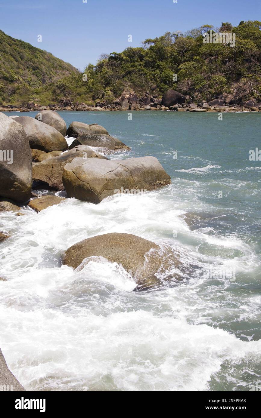Sea green water white waves on Agonda beach, Goa, India, Asia Stock ...
