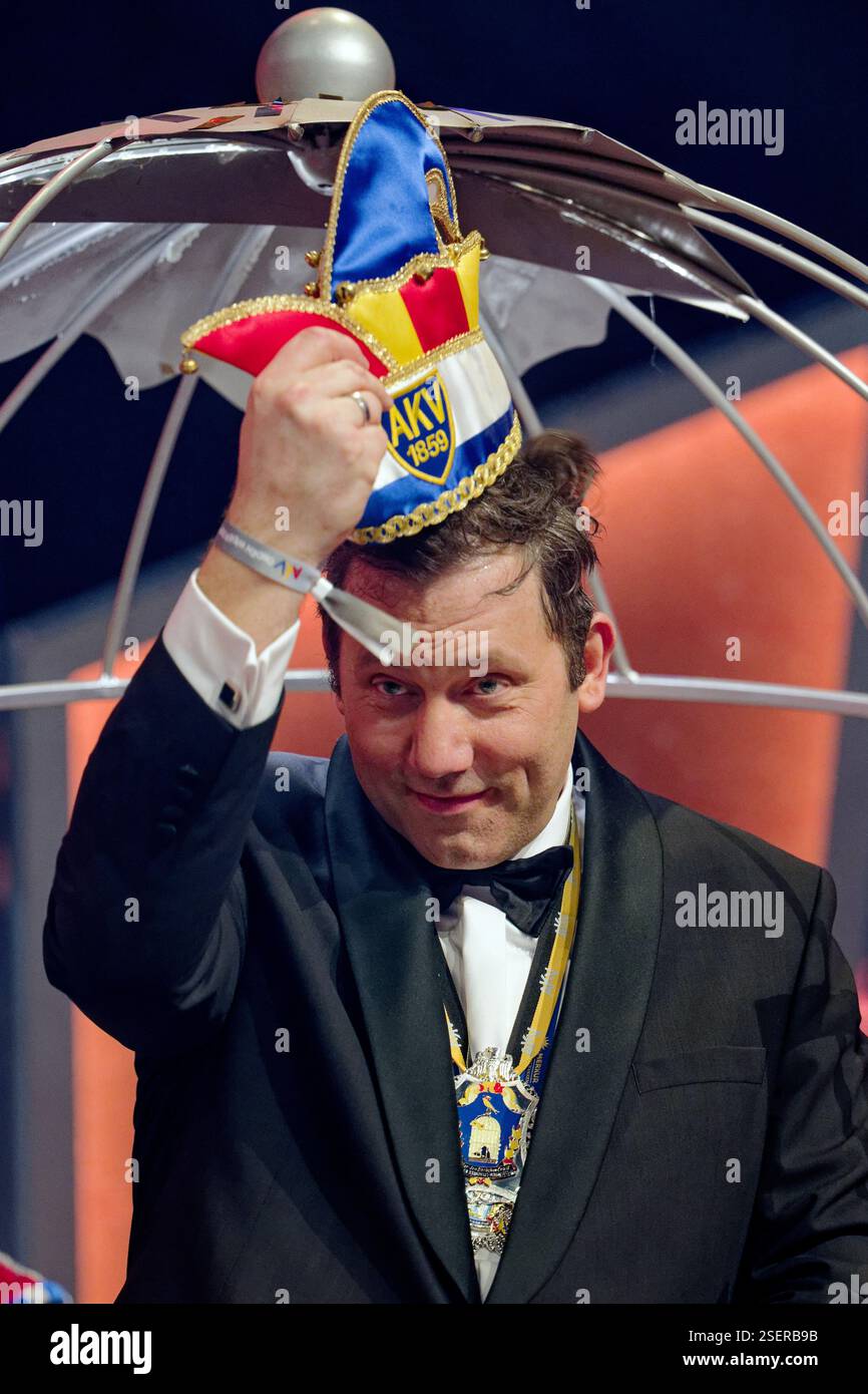 Aachen, Germany. 09th Feb, 2025. Lars Klingbeil, Chairman of the SPD ...