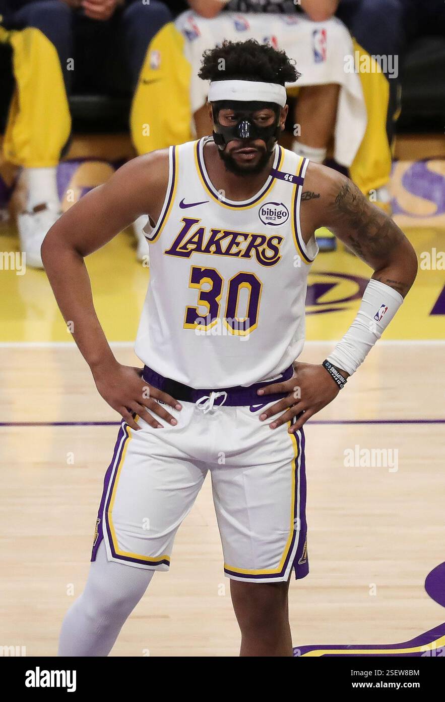 LOS ANGELES, CA - FEBRUARY 8: Los Angeles Lakers Jordan Godwin wears a ...