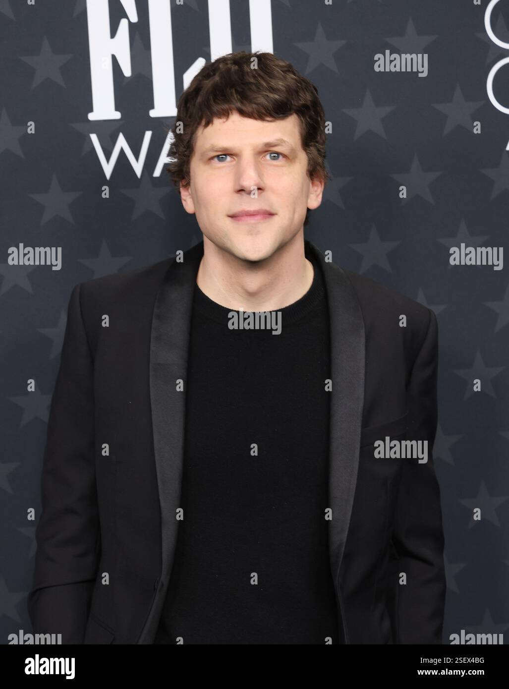 Santa Monica, USA. 08th Feb, 2025. Jesse Eisenberg attends the 30th ...