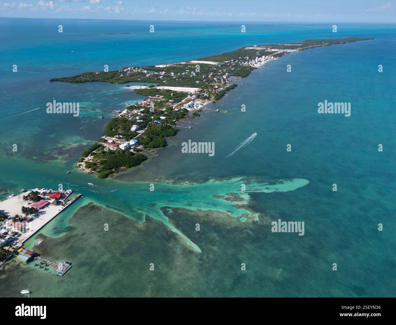 The Split, Caye Caulker, Belize Stock Photo - Alamy