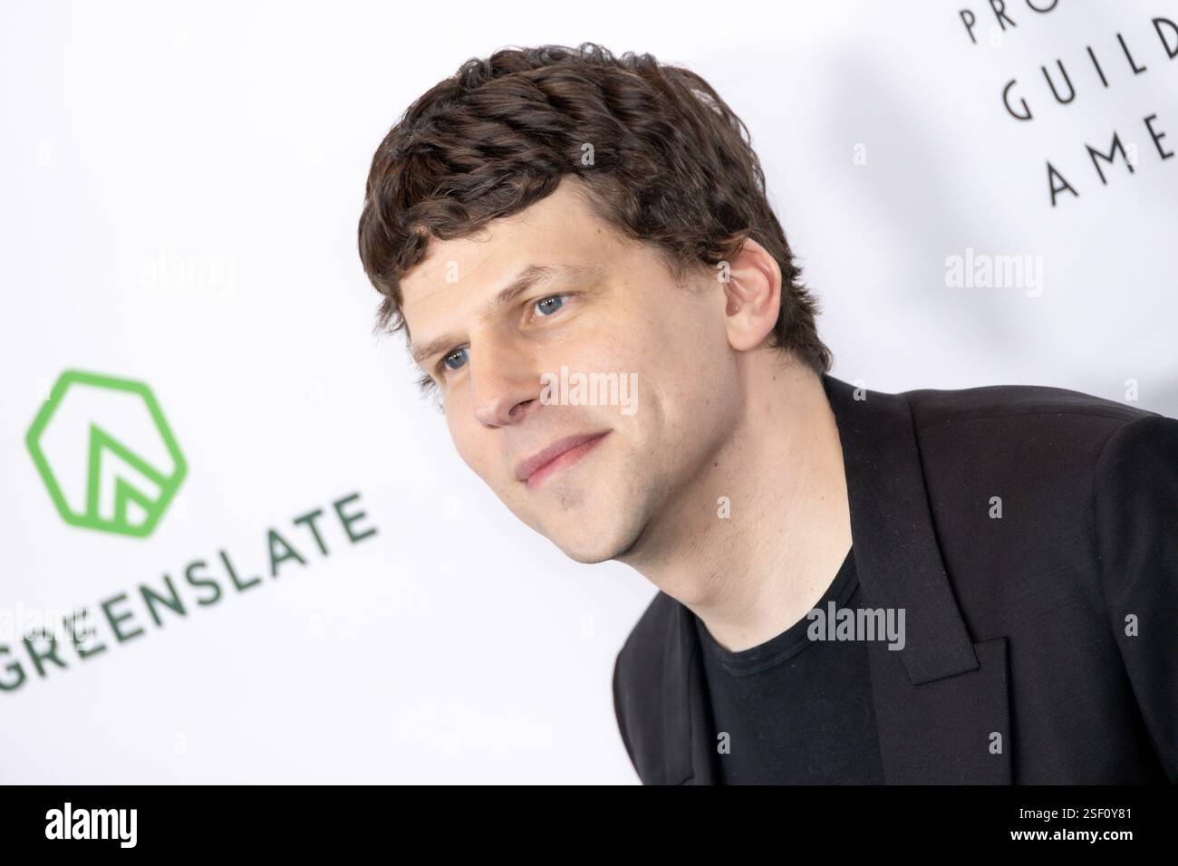 Los Angeles, USA. 08th Feb, 2025. Jesse Eisenberg attends the 36th ...