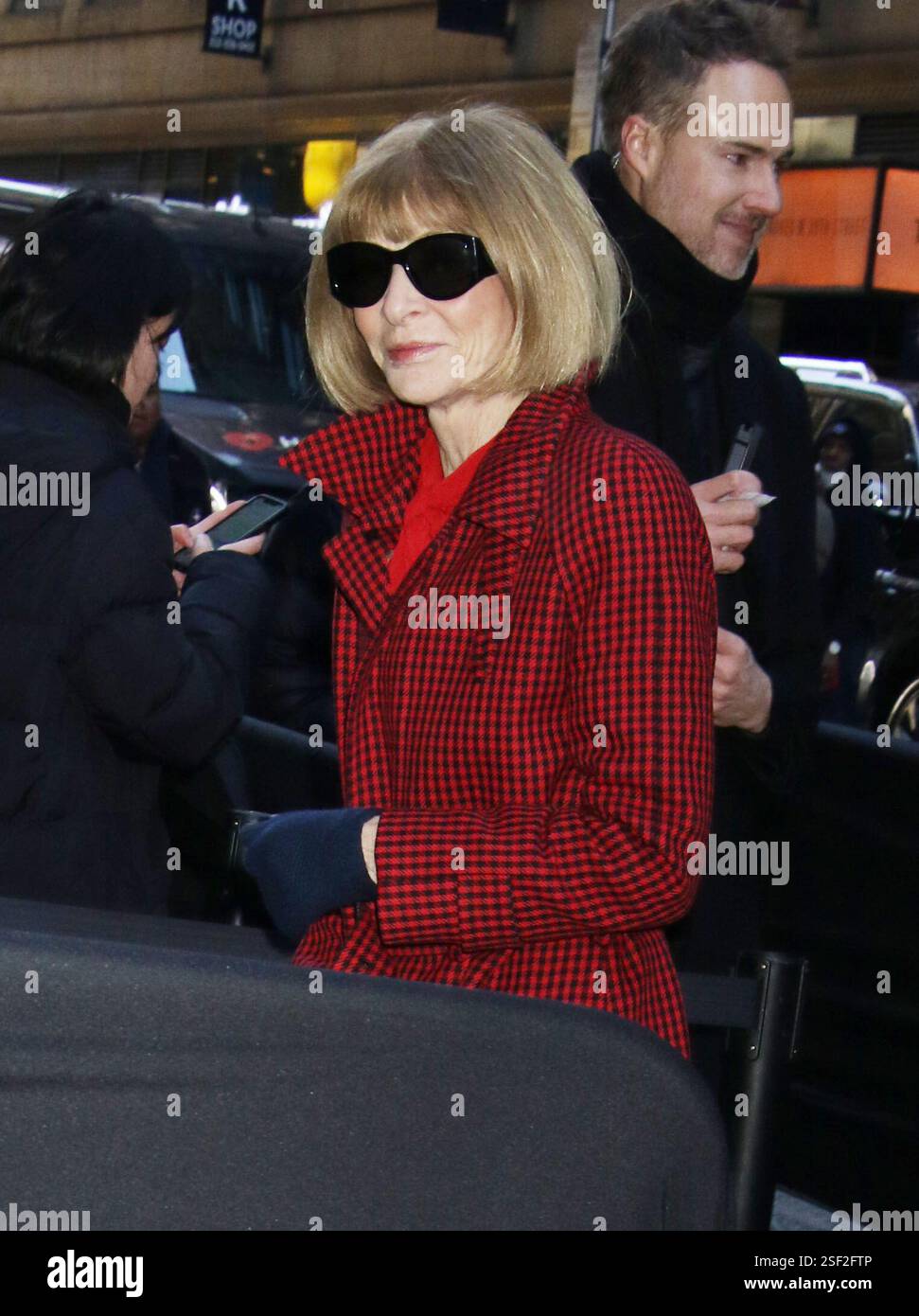 February 07, 2025 Anna Wintour attend Calvin Klein 2025 Collection in ...