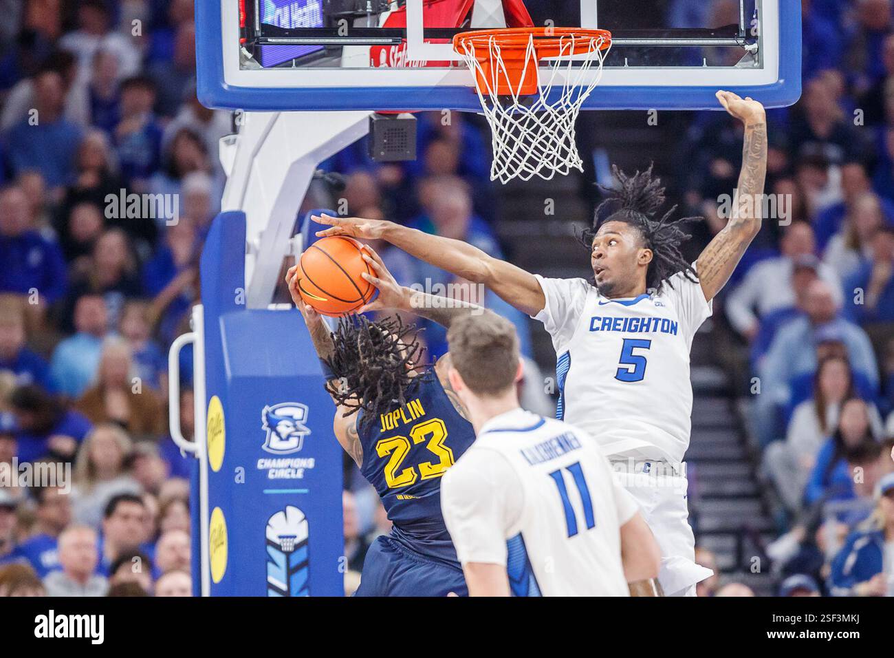 Omaha, NE. U.S. 08th Feb, 2025. - Creighton Bluejays guard Jamiya Neal ...