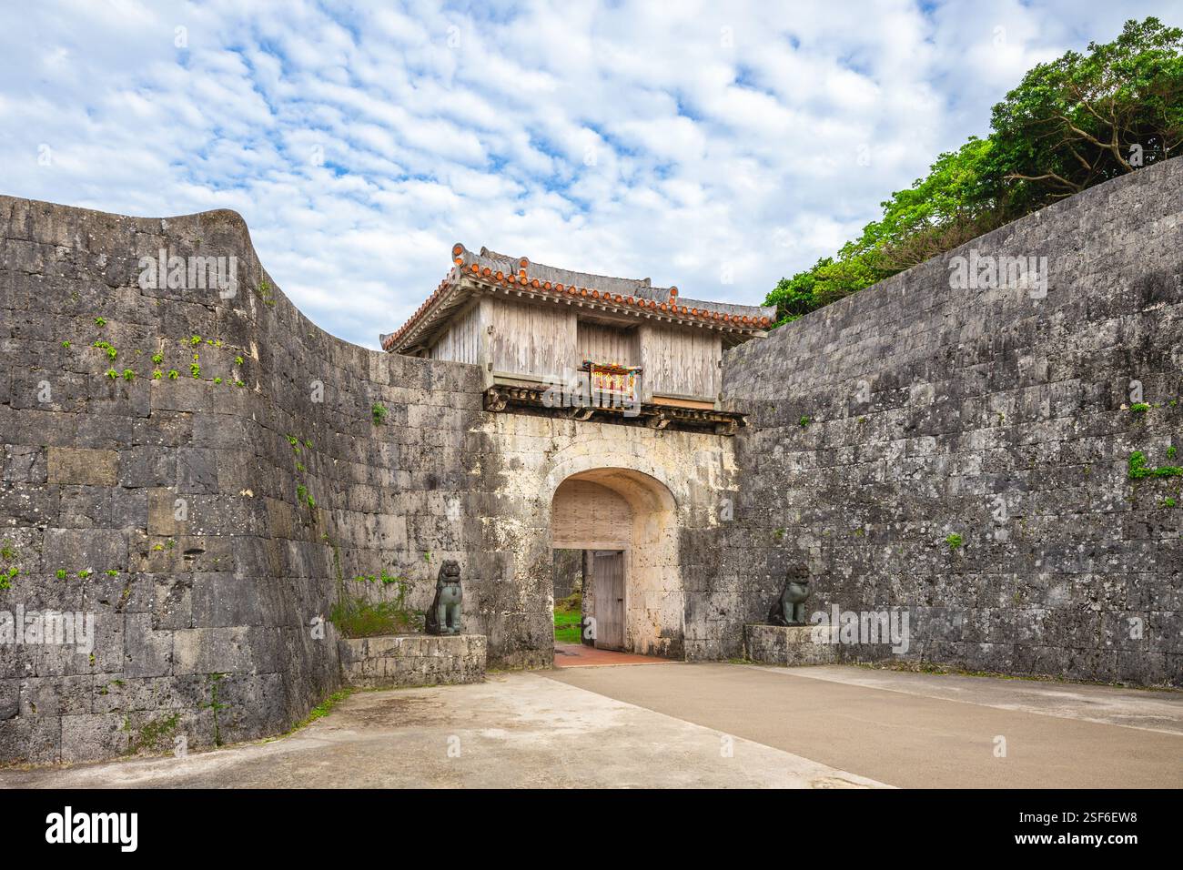 Kankai Mon, the first front gate of the outer wall of Shuri Castle in ...