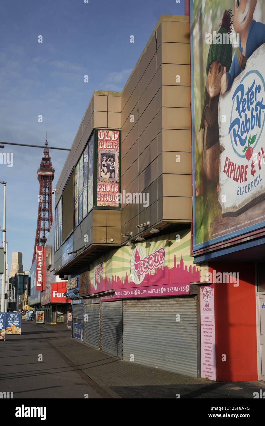 Closed shops in winter Blackpool UK Stock Photo - Alamy