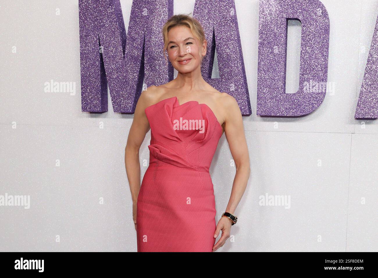February 9, 2025: RENEE ZELLWEGER attends the Australian Premiere of ...