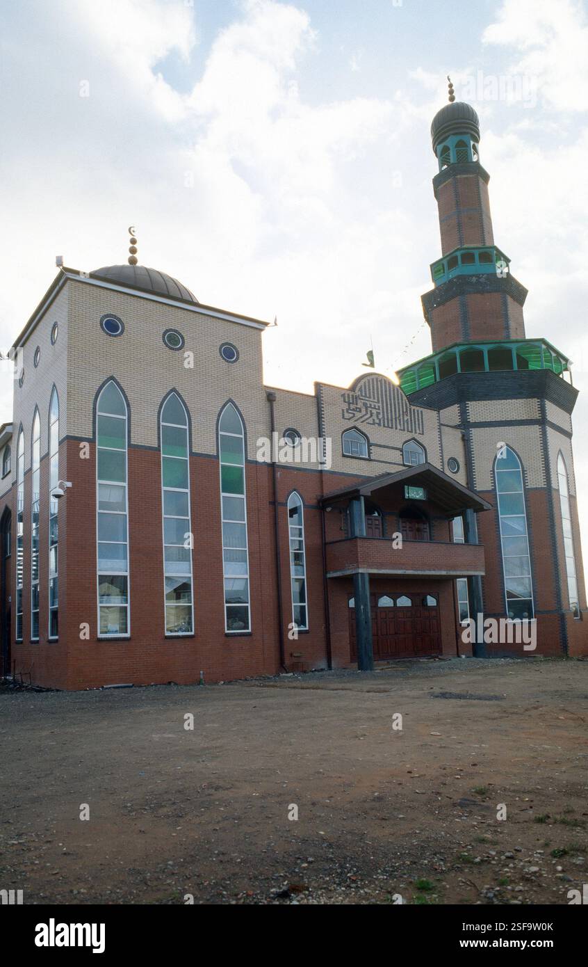 The Central Jamia Mosque Ghamkol Sharif in Small Heath Birmingham Stock ...