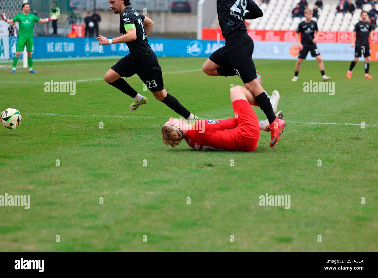 Borussia Dortmund U23 (BVB 09) gegen den F.C. Hansa Rostock am 01 ...