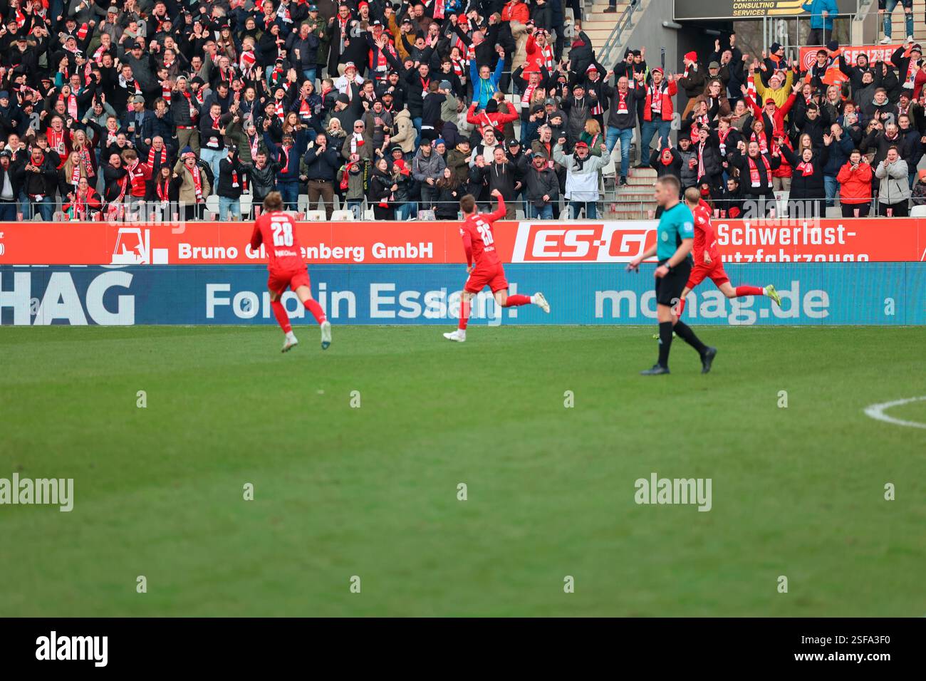 Borussia Dortmund U23 (BVB 09) gegen den F.C. Hansa Rostock am 01 ...