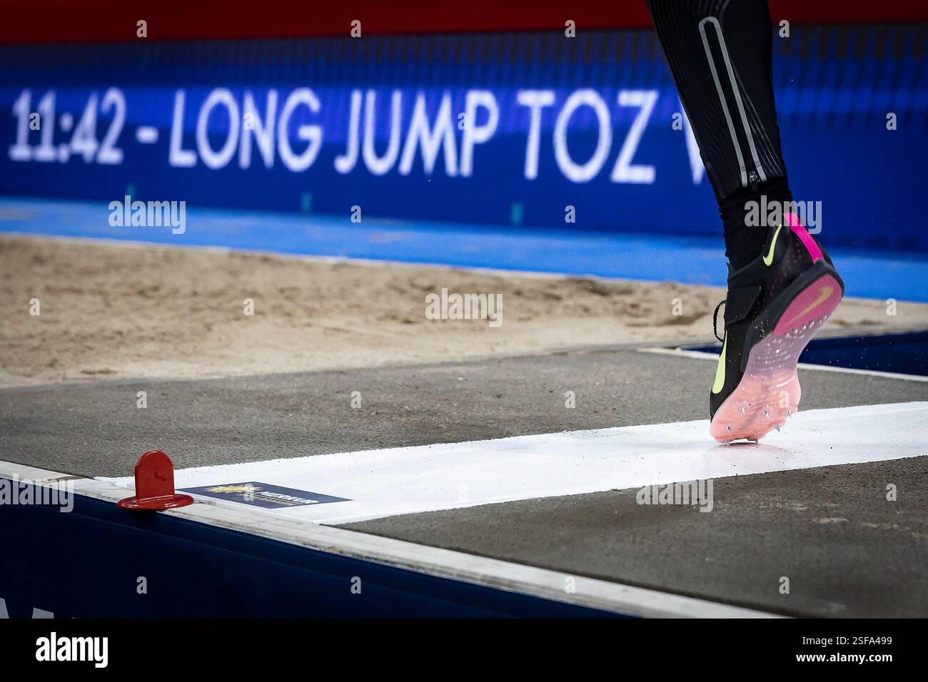 Duesseldorf, Deutschland. 09th Feb, 2025. Erstmaliger Versuch in einem ...