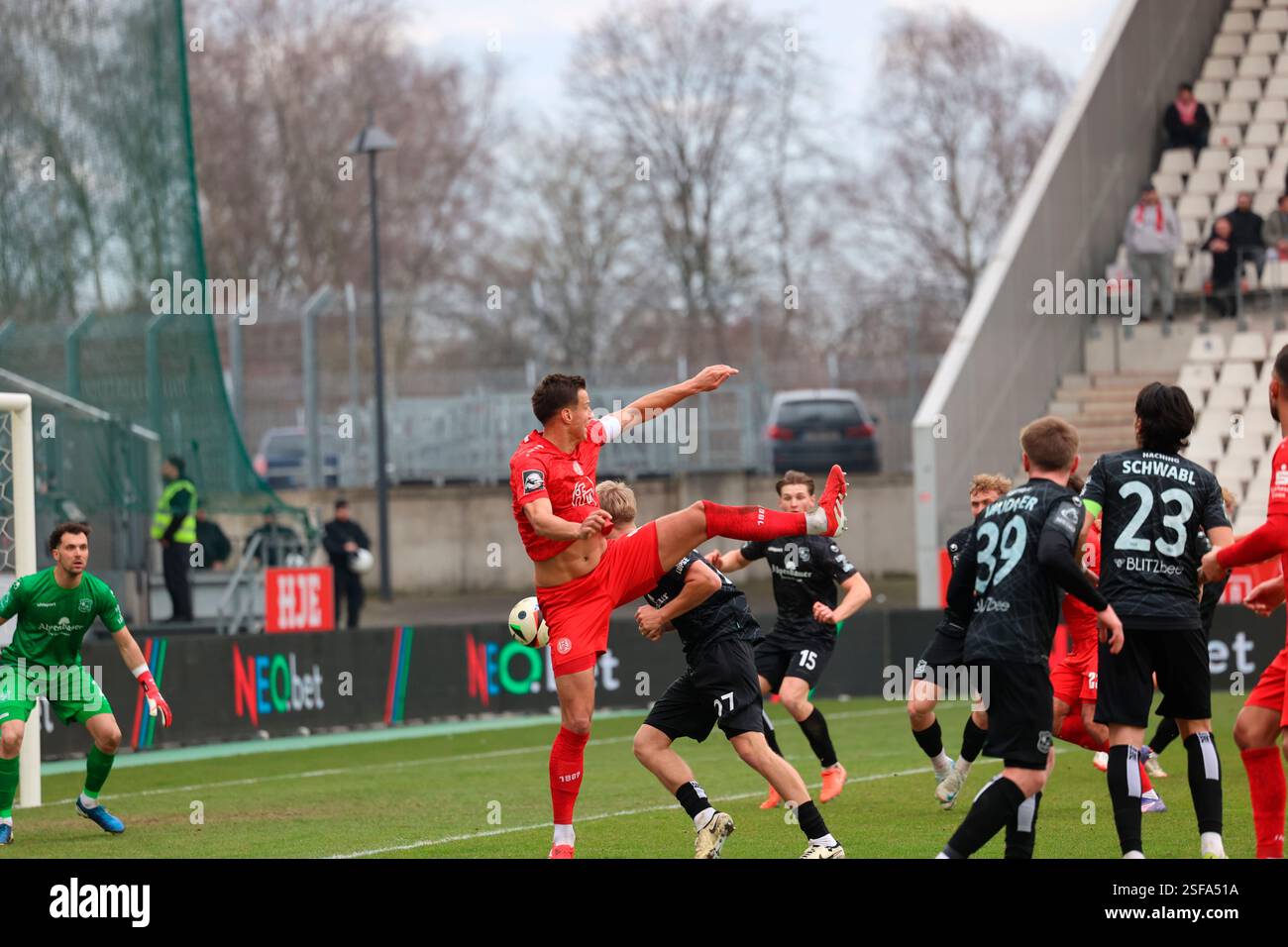 Borussia Dortmund U23 (BVB 09) gegen den F.C. Hansa Rostock am 01 ...