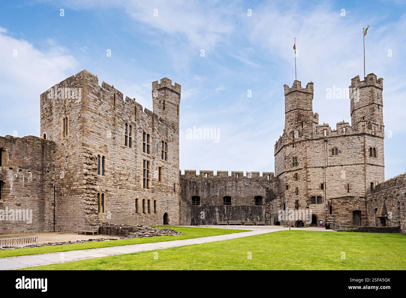 Carnarvon Castle, Caernarvon, Gwynedd, Wales, UK Stock Photo - Alamy