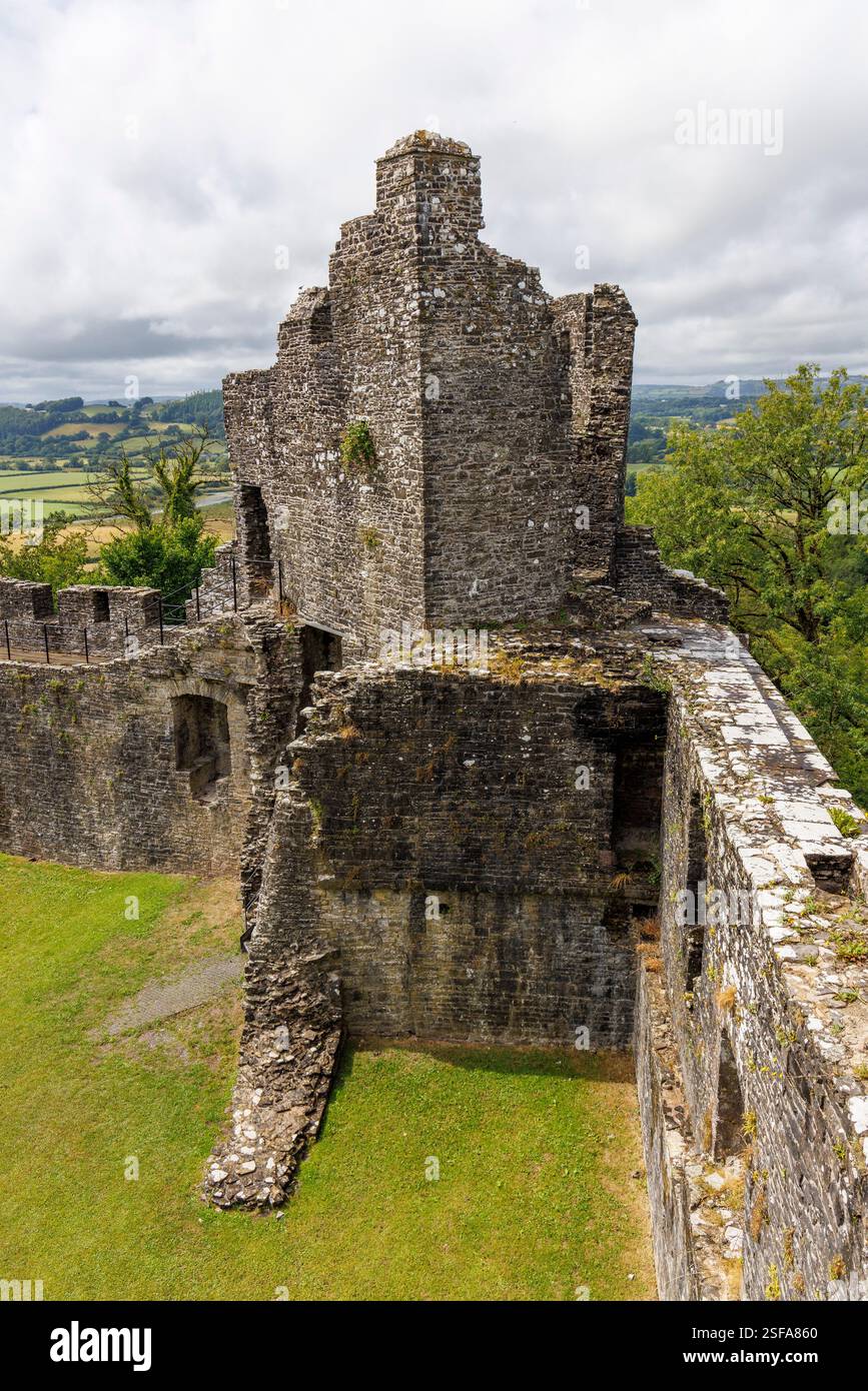 Dinefwr castle wales hi-res stock photography and images - Alamy