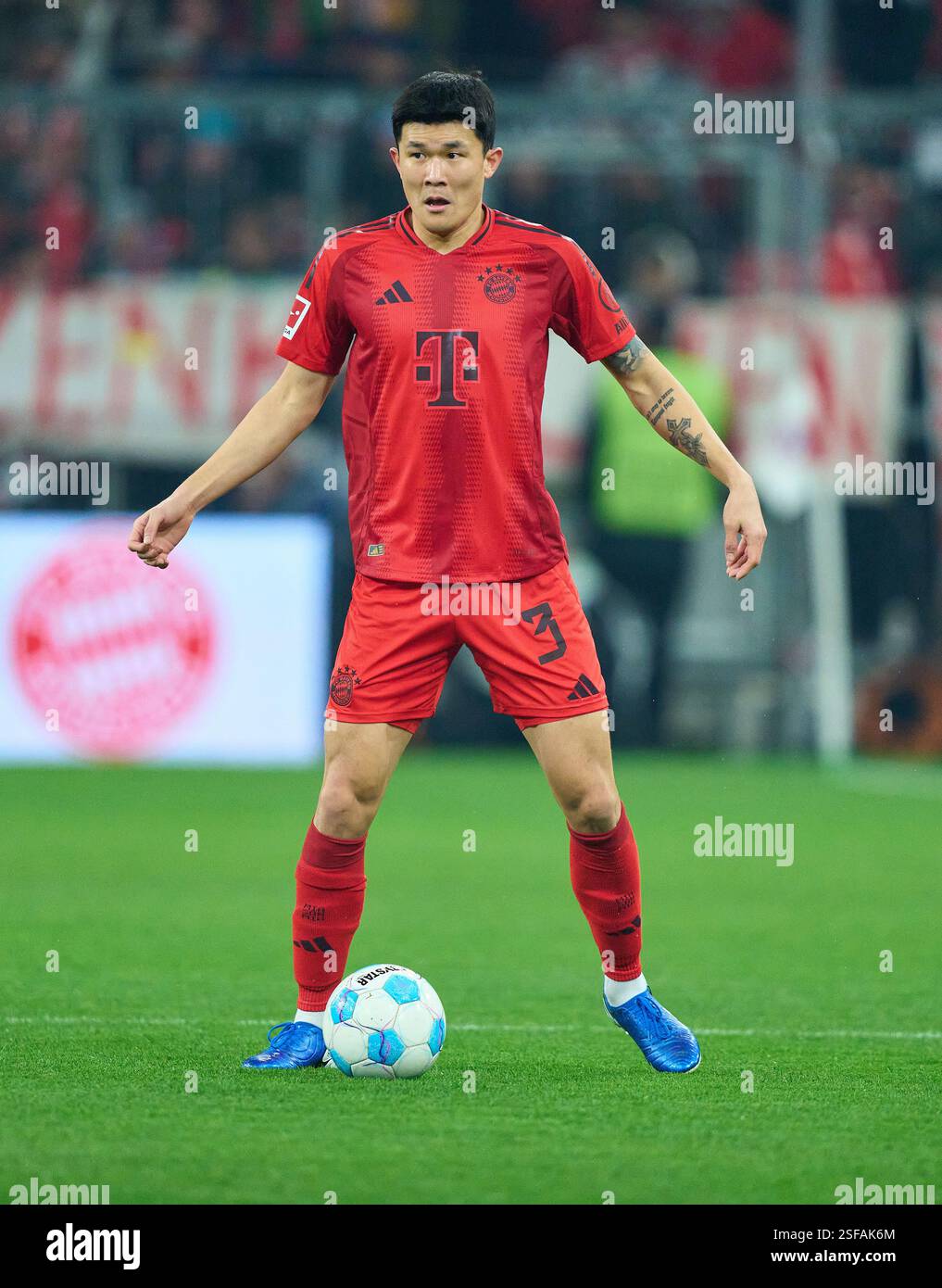 MinJae Kim, Min-Jae Kim , FCB 3 in the match FC BAYERN MUENCHEN - SV ...
