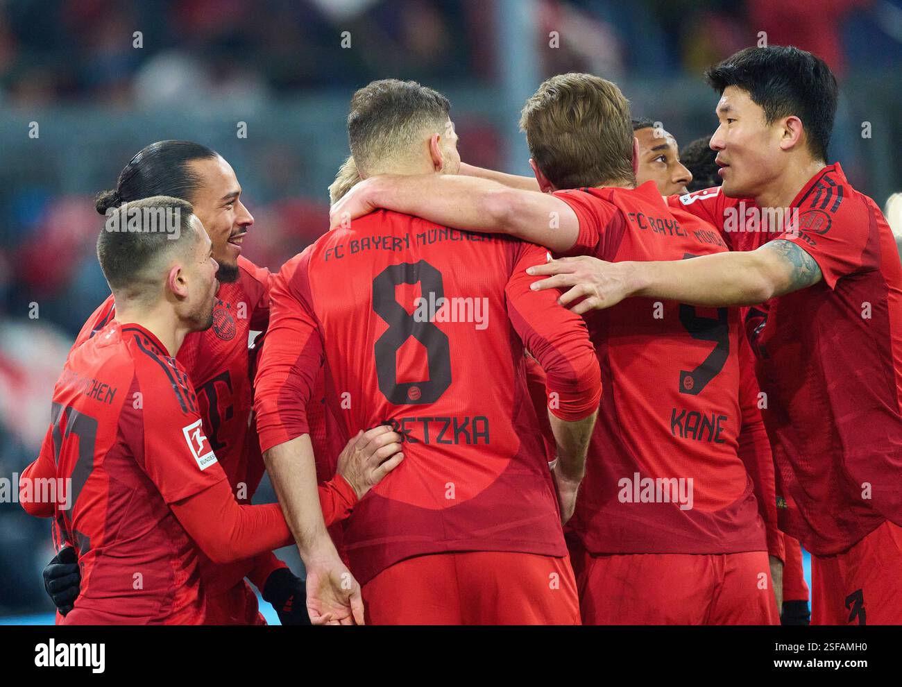 Leroy SANE, FCB 10 celebrates his goal, happy, laugh, celebration, 2-0 ...