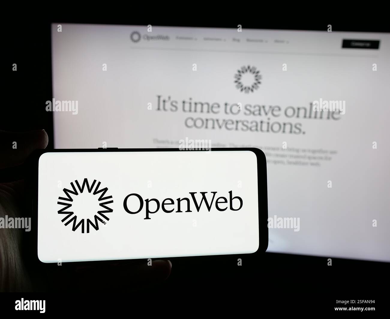 Openweb logo hi-res stock photography and images - Alamy
