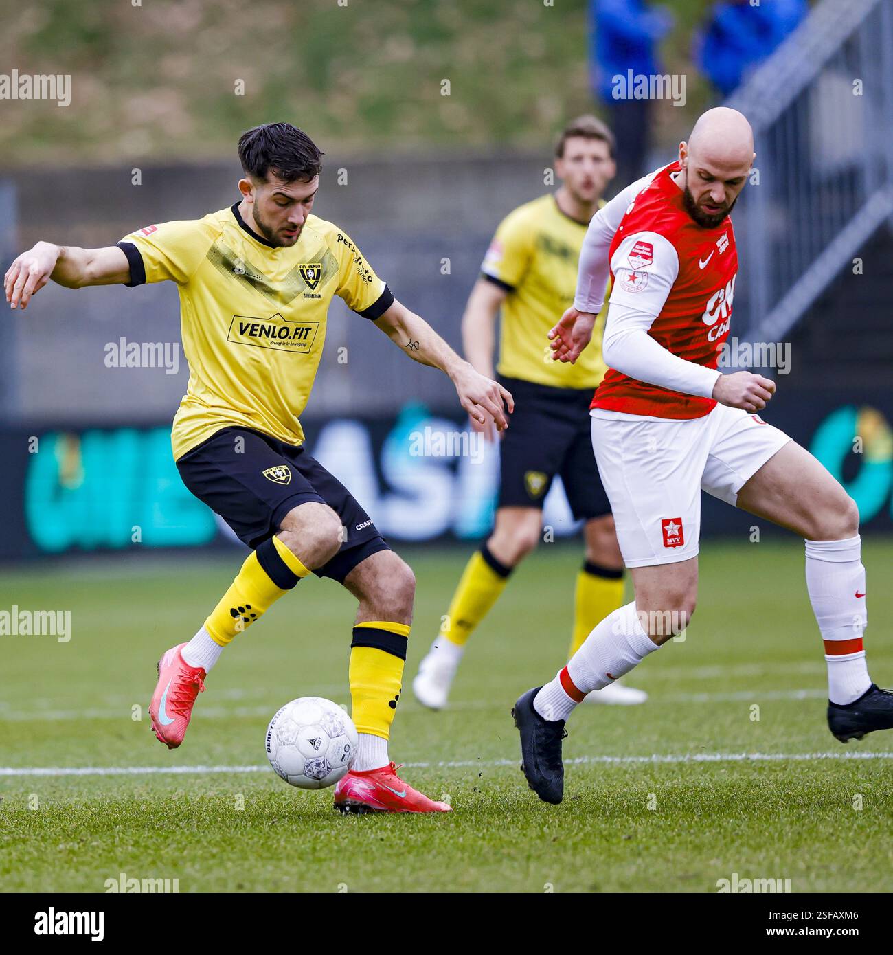 VENLO, 09-02-2025, Covebo Stadium - De Koel, football, Keukenkampioen ...