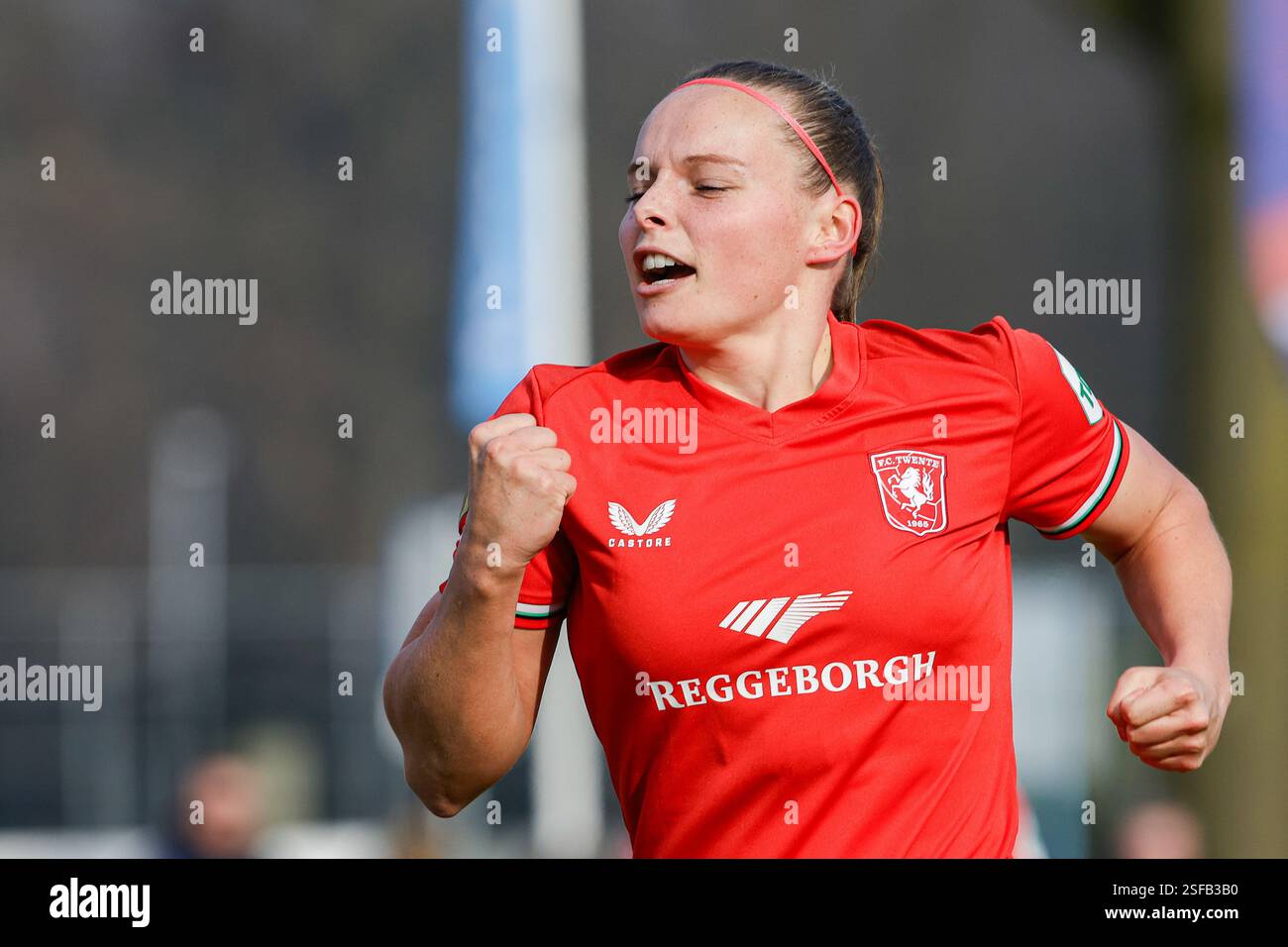 Enschede, Netherlands. 09th Feb, 2025. ENSCHEDE, NETHERLANDS - FEBRUARY 9: Jaimy Ravensbergen of ...