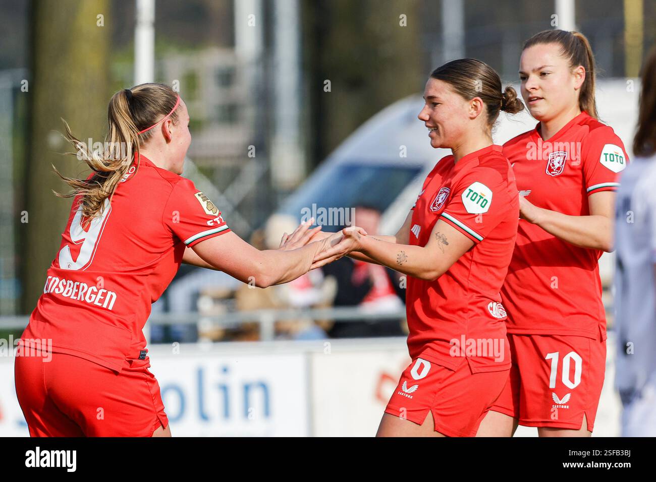 Enschede, Netherlands. 09th Feb, 2025. ENSCHEDE, NETHERLANDS - FEBRUARY 9: Jaimy Ravensbergen of ...