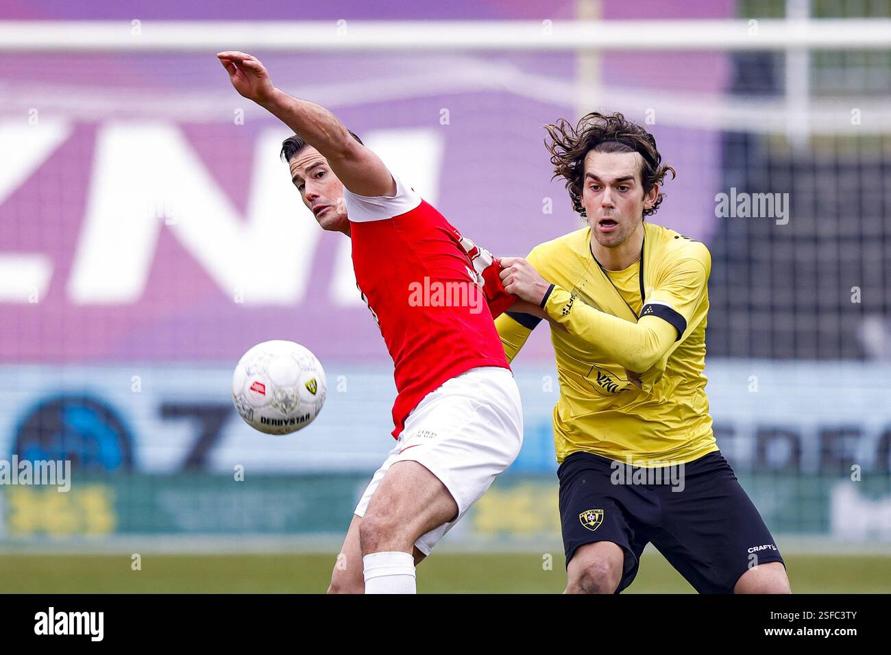 VENLO, 09-02-2025, Covebo Stadium - De Koel, football, Keukenkampioen ...