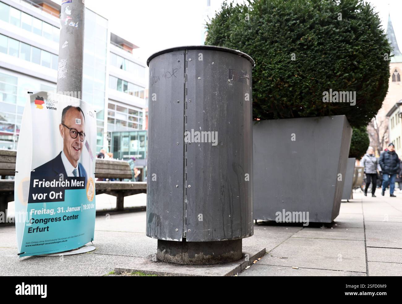 Wahlplakate 05.02.2025, Erfurt, Wahlplakate zur Bundestagswahl / Wahl ...
