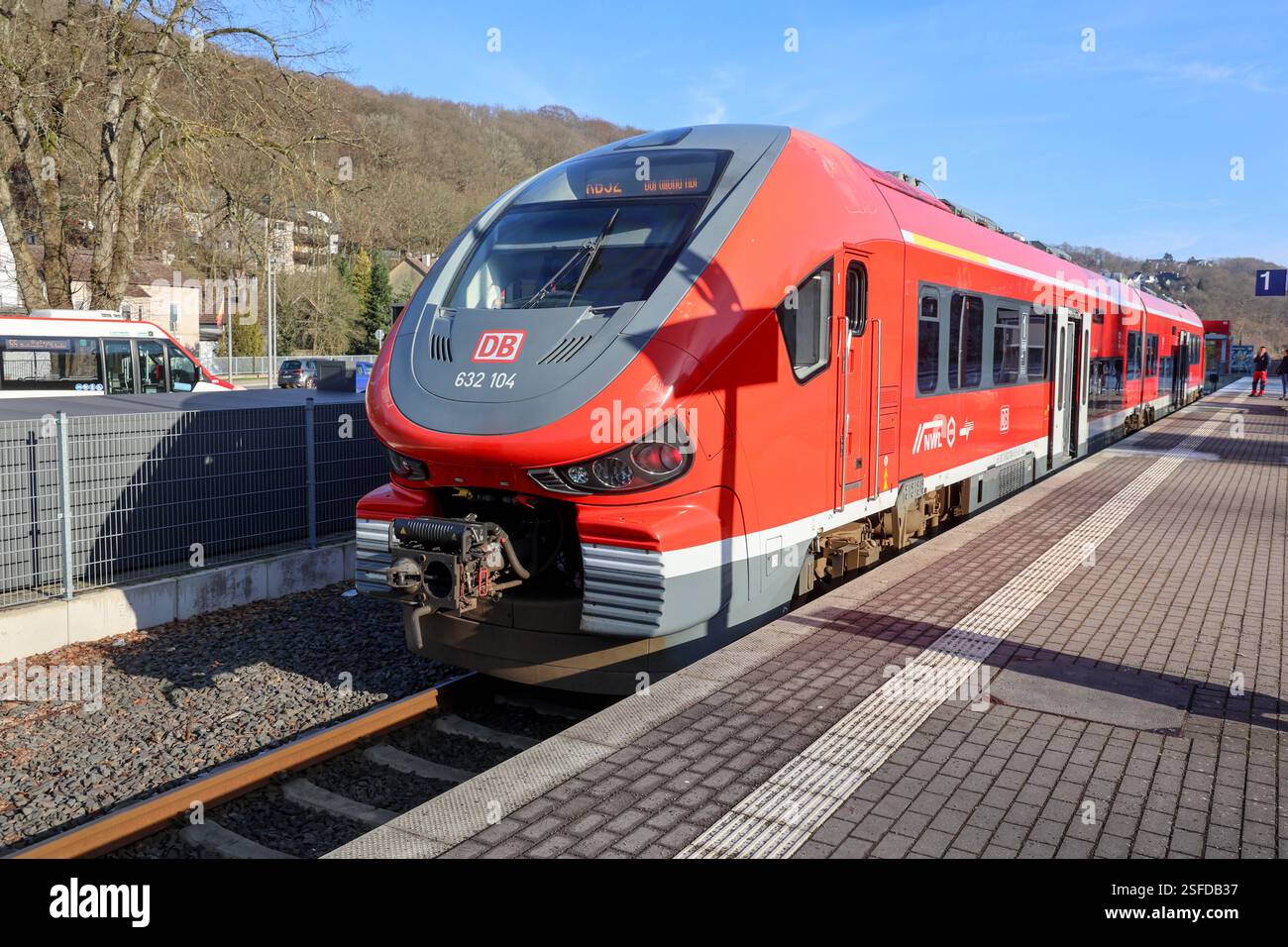 Bahnhof Lüdenscheid-Brügge an der Volmetalbahn Hagen - Dieringshausen ...