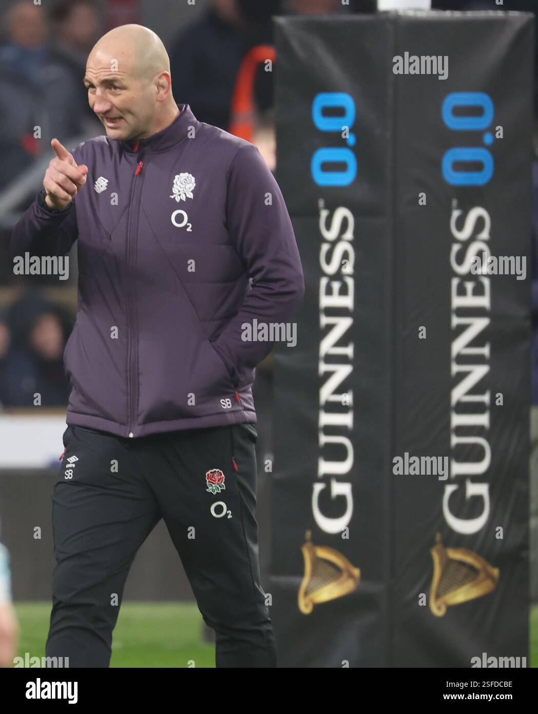 London, UK. 08th Feb, 2025. England's Coach Steve Borthwick before kick off during Guinness Men ...