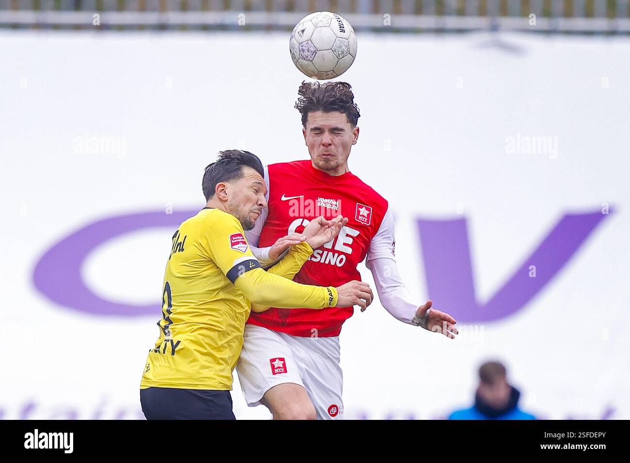 VENLO, 09-02-2025, Covebo Stadium - De Koel, football, Keukenkampioen ...