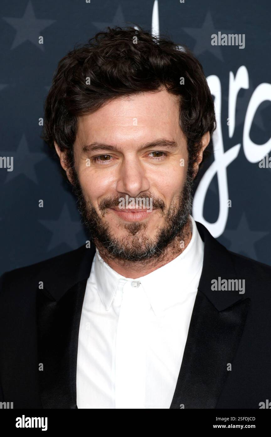Adam Brody bei der Verleihung der 30. Critics Choice Awards im Barker ...