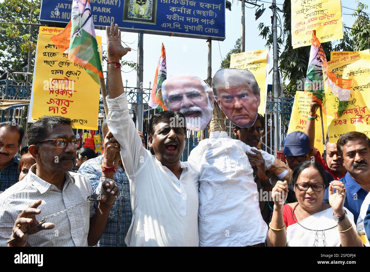 India's largest opposition Indian National Congress (INC) workers ...