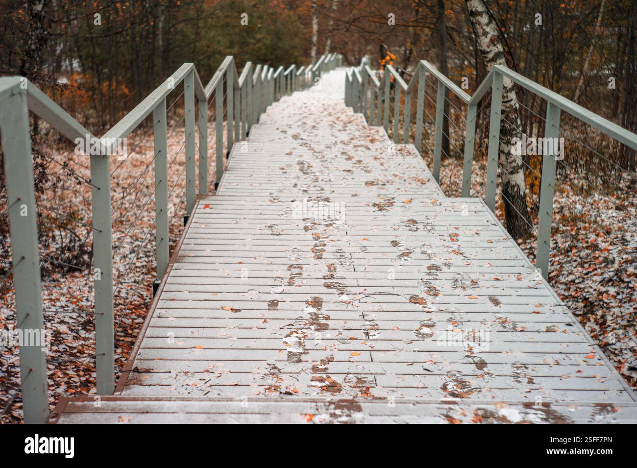 Anti slip stair hi-res stock photography and images - Alamy