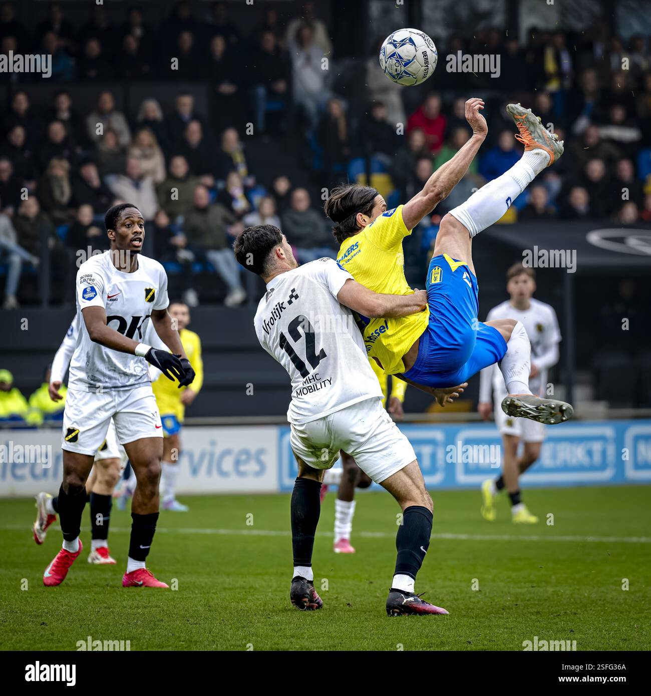 WAALWIJK, Netherlands. 09th Feb, 2025. SPO, Mandemakers Stadium, Dutch eredivisie, season 2024/ ...