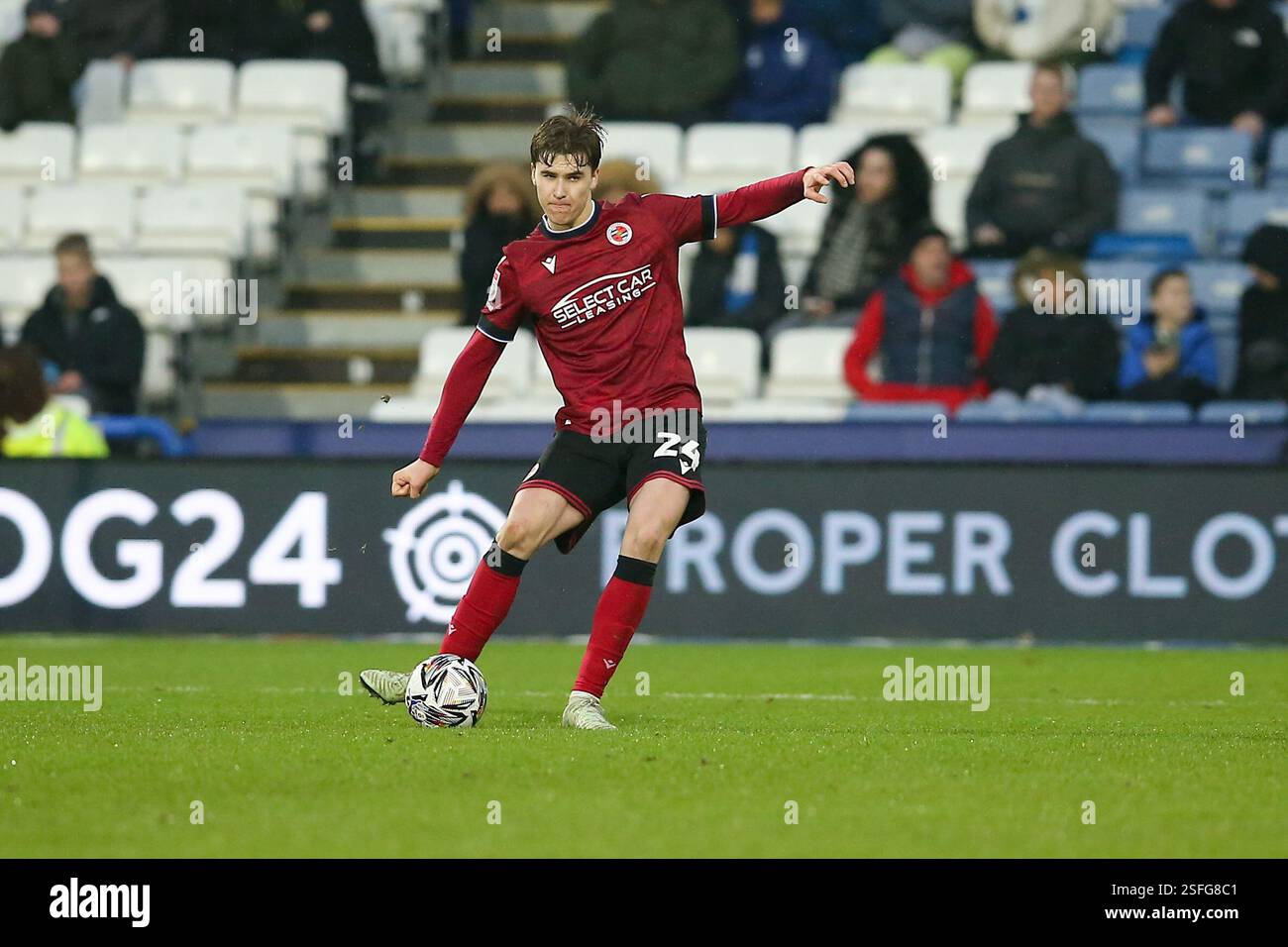 John Smith's Stadium, Huddersfield, England - 8th February 2025 Tyler ...
