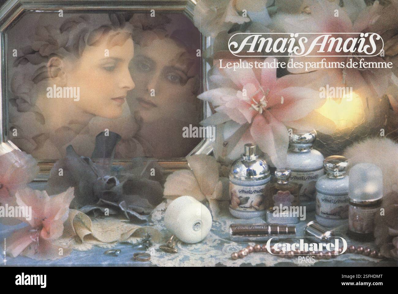 Perfume advert hi-res stock photography and images - Alamy