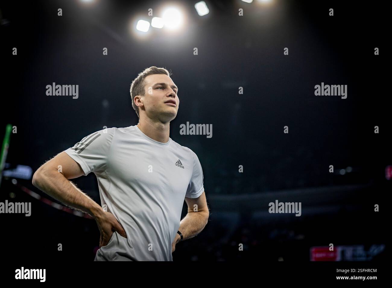 Duesseldorf, Deutschland. 09th Feb, 2025. Askovic, Aleksandar (GER) beim Aufw?rmen; ISTAF Indoor ...