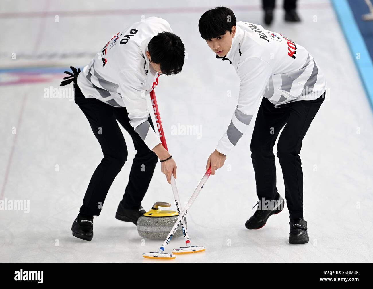 Harbin, China's Heilongjiang Province. 9th Feb, 2025. Pyo Jeongmin (L ...