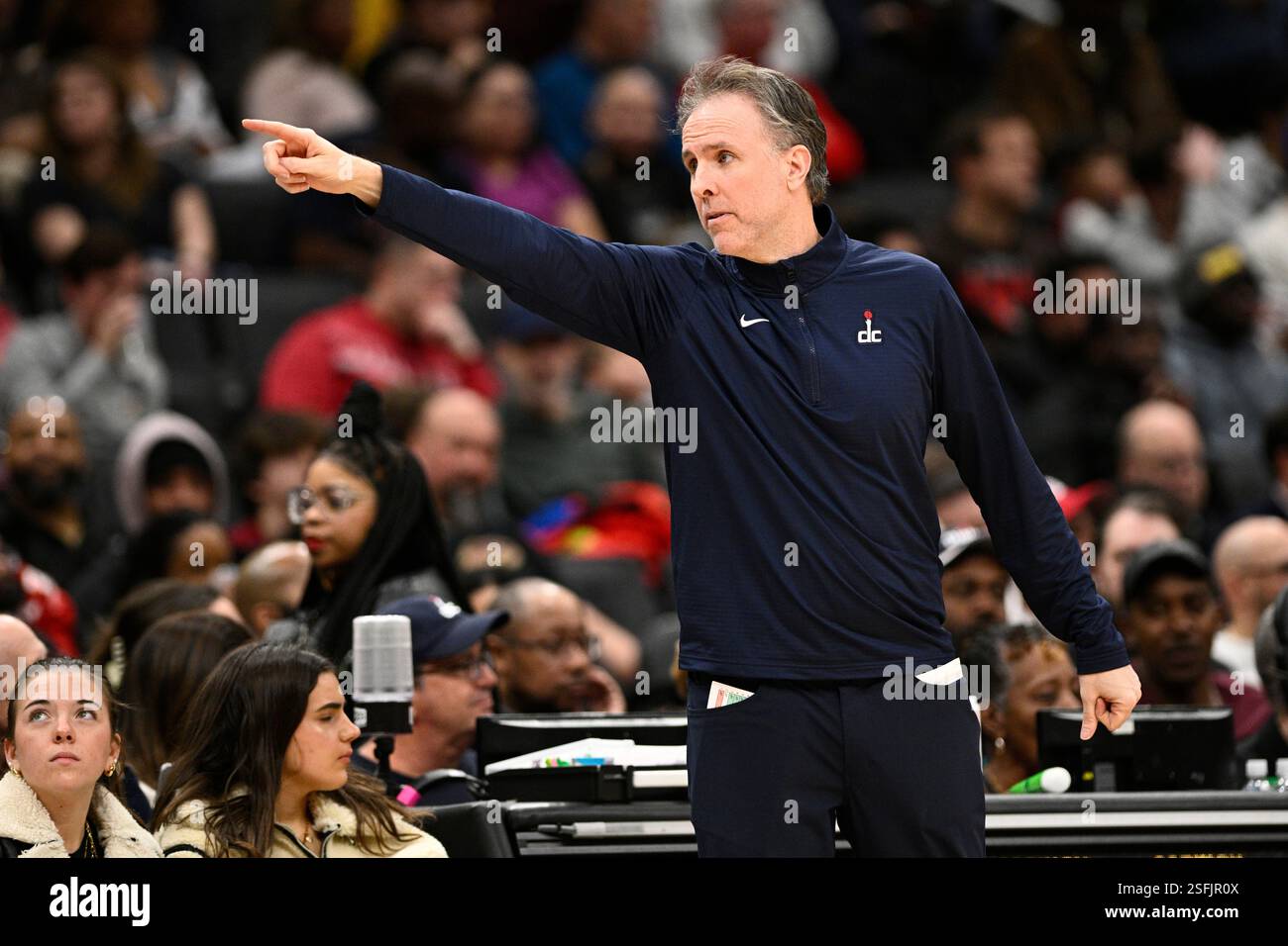 Washington Wizards head coach Brian Keefe in action during the first ...