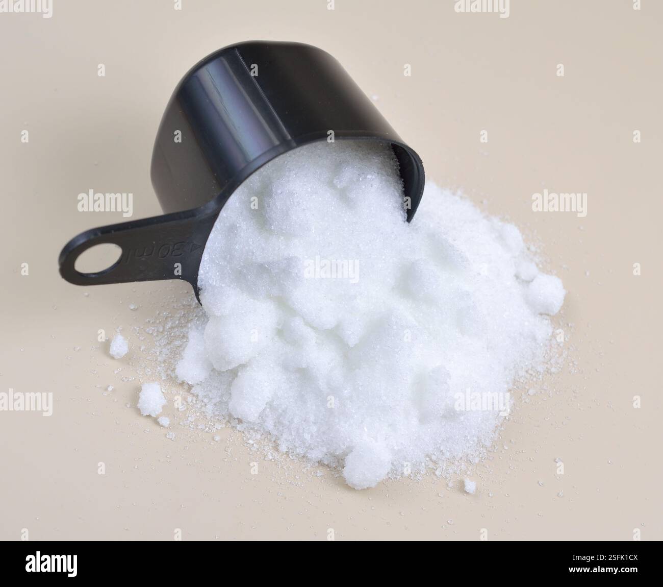 Ammonium persulfate APS is the inorganic compound Stock Photo - Alamy