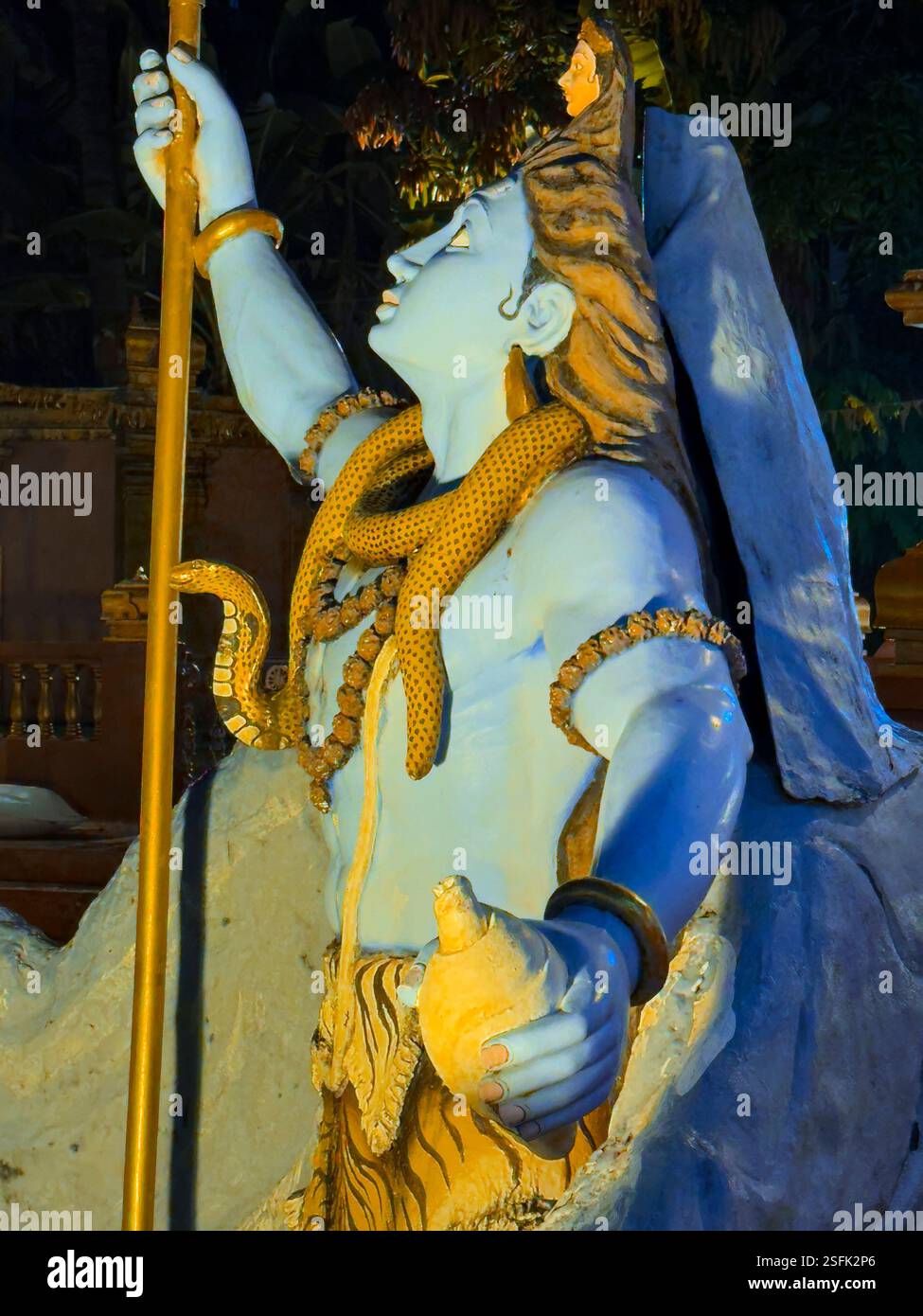 Shiva Statue at the Kudroli Gokarnath Hindu Temple (Gokarnanatheshwara ...
