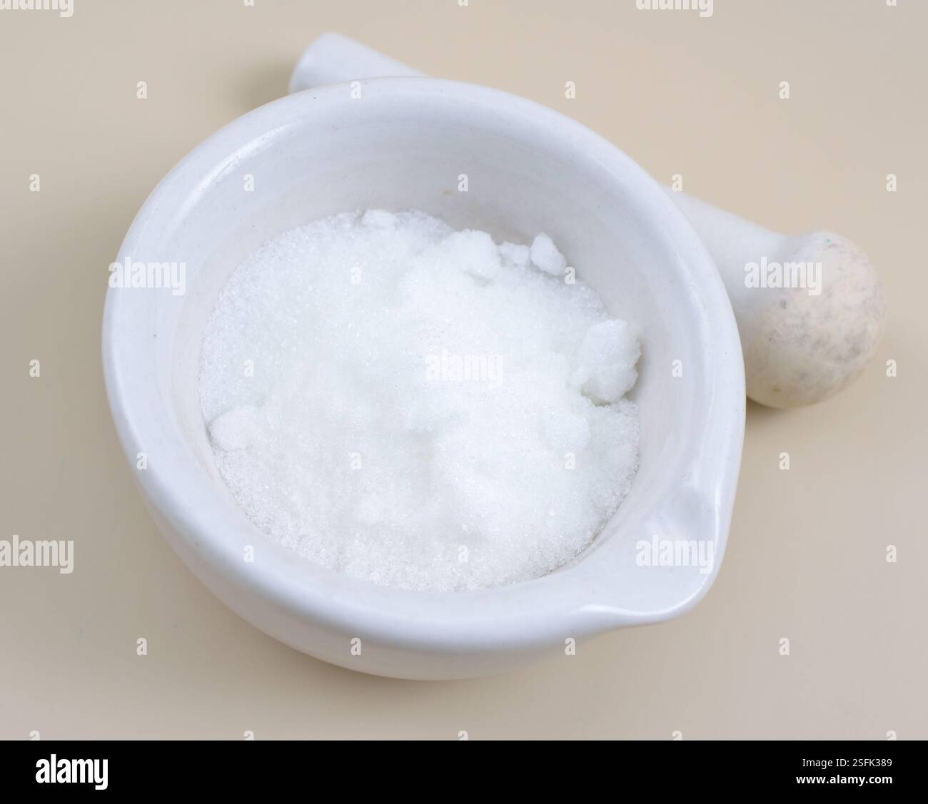 Ammonium persulfate APS is the inorganic compound Stock Photo - Alamy