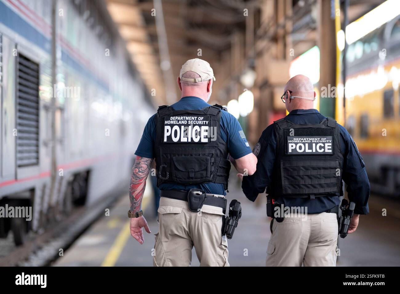 Employees with the Department of Homeland Security (DHS) Transportation ...
