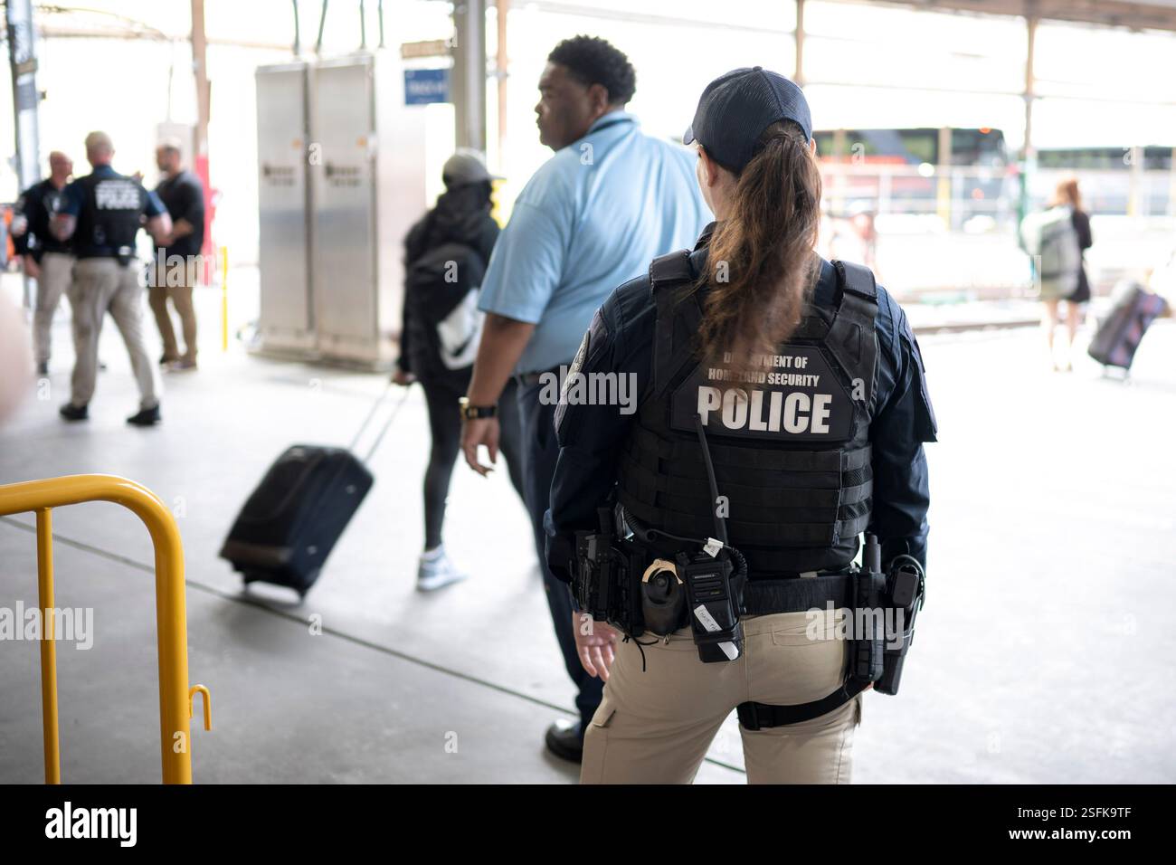Employees with the Department of Homeland Security (DHS) Transportation ...